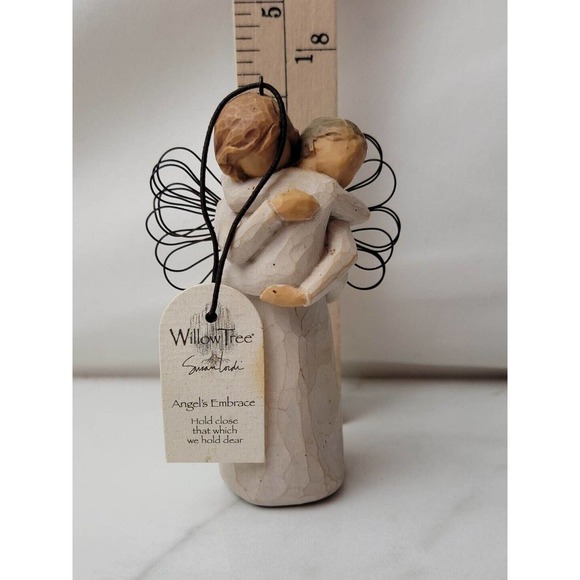 Demdaco | Accents | Vintage Demdaco Willow Tree Angel Angels Embrace ...